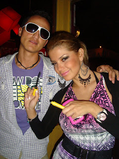 BELLA, LIBRE, NATURAL...COVERGIRL