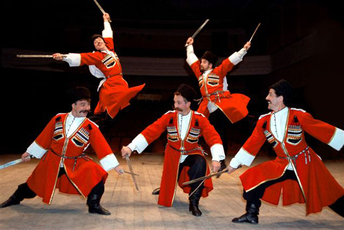 RÚSSIA SHOW: DANÇA COSSACA: UMA MARAVILHA QUE VALE A PENA ASSISTIR