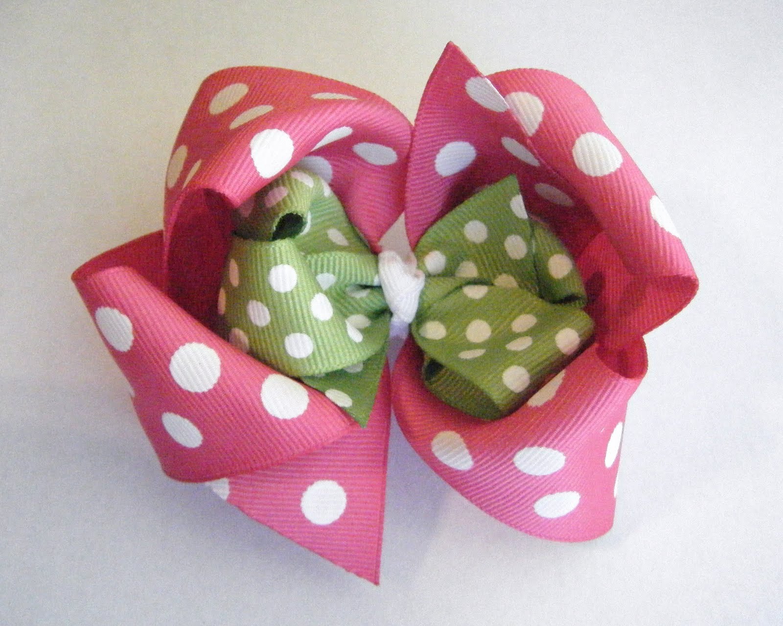Jitty Bug Designs: Boutique Bows