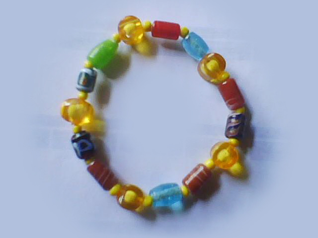 alaspitu.blogspot.com: Pilihan 8:Membuat Kerajinan Tangan: Manik-manik