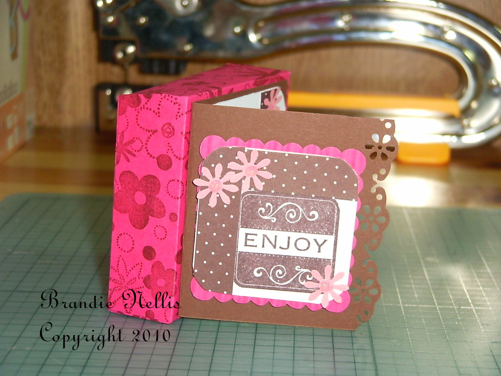 Crafter's Eden: Cardbox Template