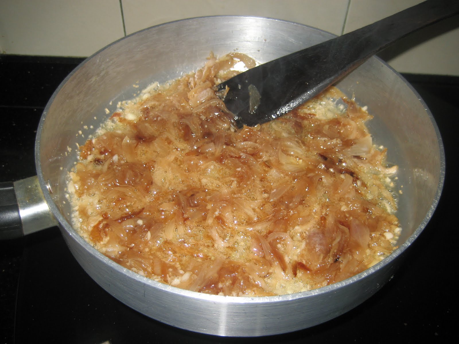 Sindhi Food Mazaa: KEEME MACRONI JI PUDDING (Keema Macaroni Bake)