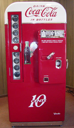 Trinetee, you are what you eat: 1950 Coca Cola soda machine