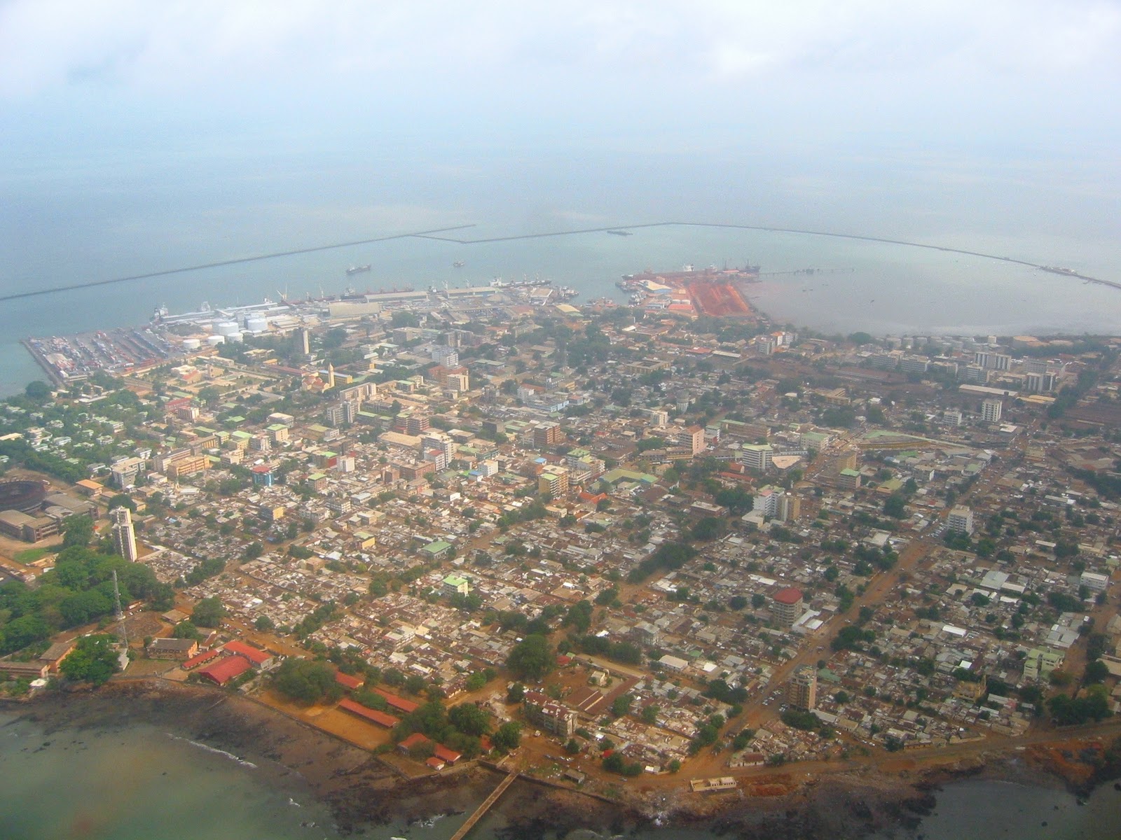 Bom dia África: Introdução à Conakry