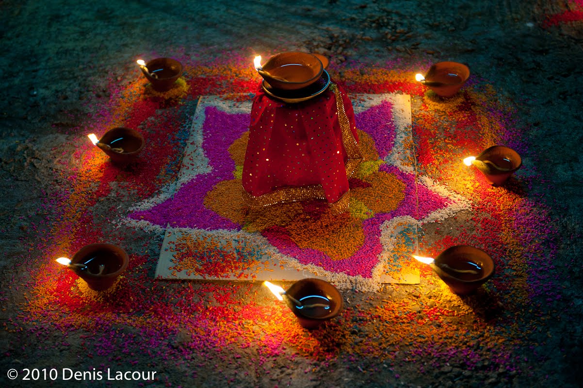 Travel Photography: Happy Divali Diwali at Triolet Mauritius 2010, Part 3