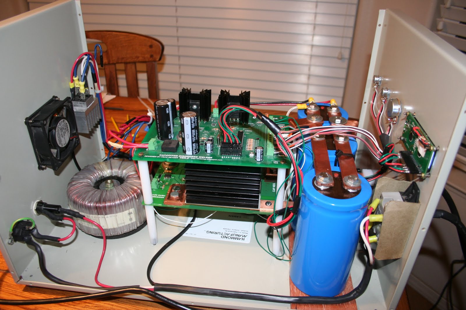 HOMEMADE 600Ws CAPACITOR DISCHARGE WELDER: NEW WELDER