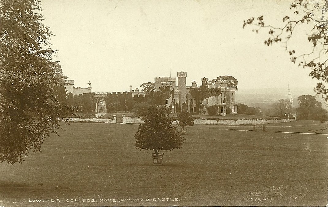 Rhyl Life: LOWTHER COLLEGE