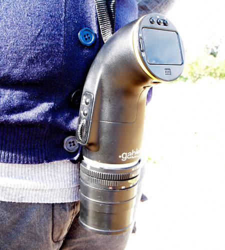 fundudes: Periscope Shaped DSLR Camera