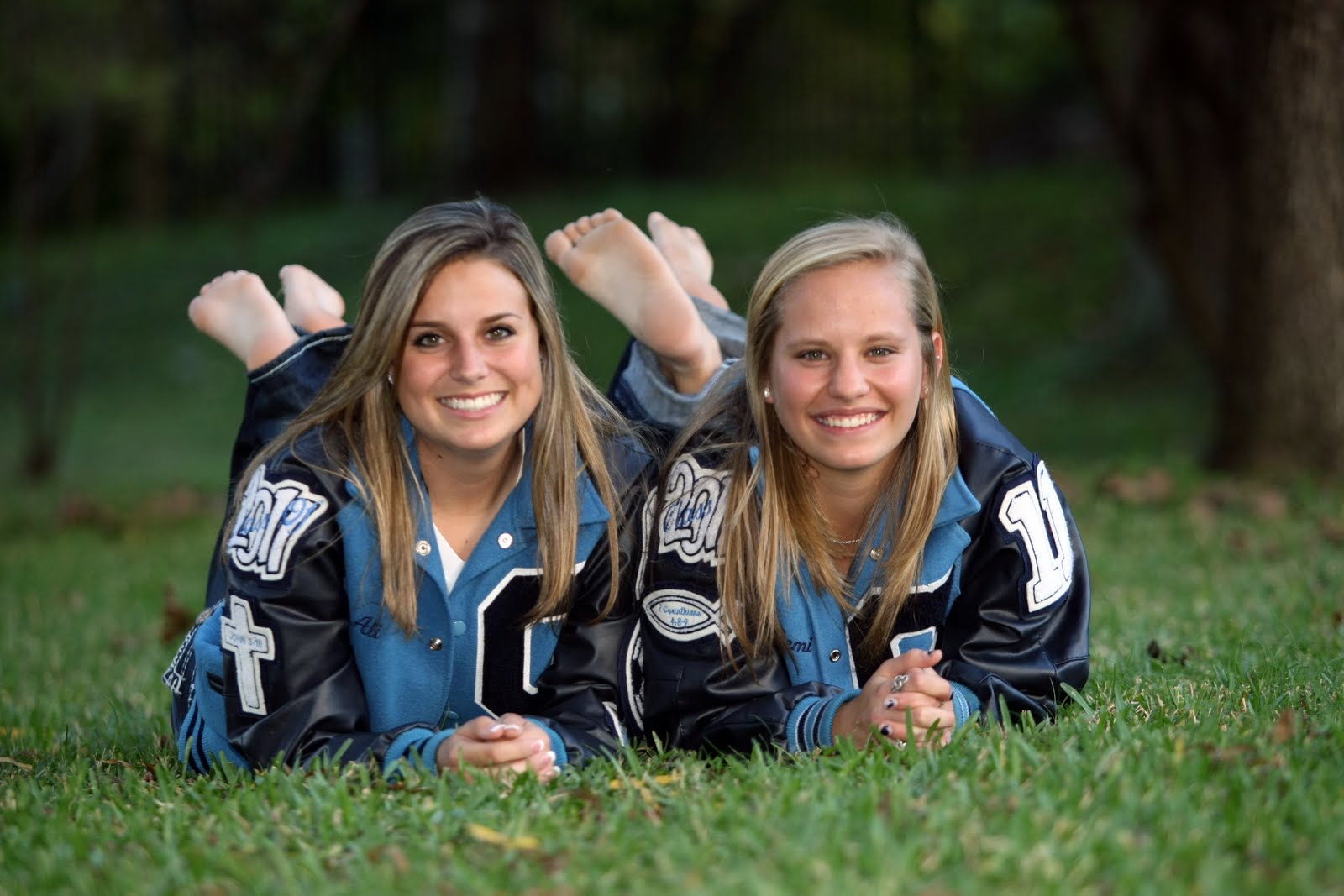 HS SENIORS AND MORE: November 2010