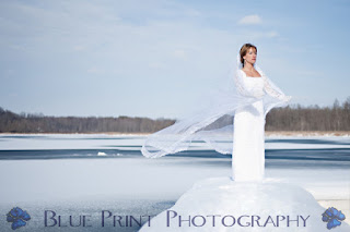 Fashion Snow Bride - Michigan Wedding Photographer