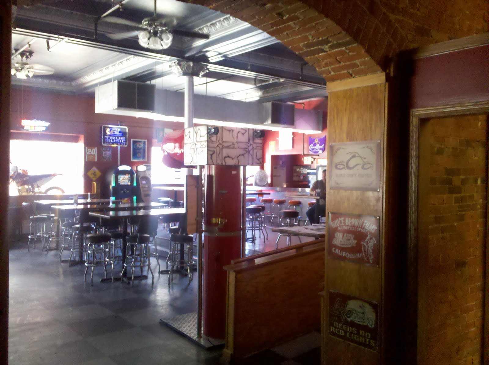 Greasy Joints: Wide Open Bar and Grill