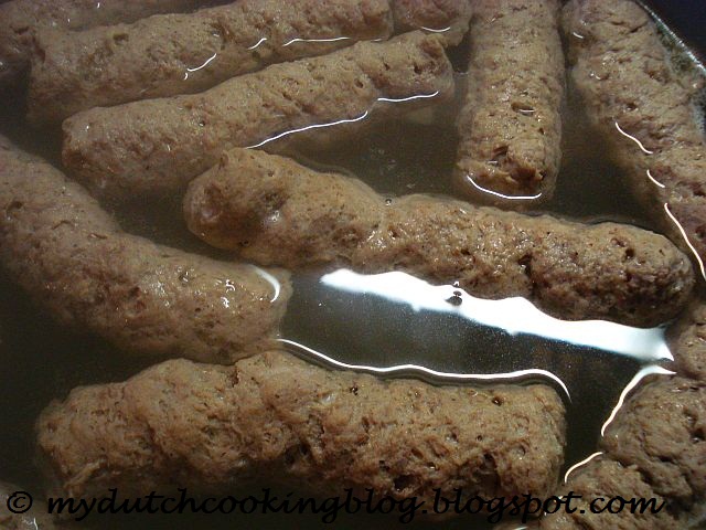 My Dutch Cooking Blog: Frikandellen