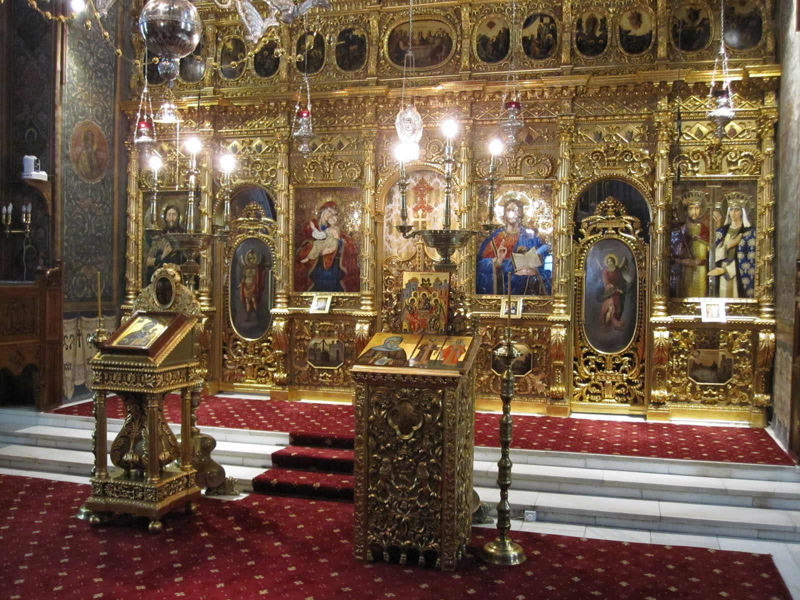 Cannundrums: Patriarchal Cathedral of Bucharest, Romania