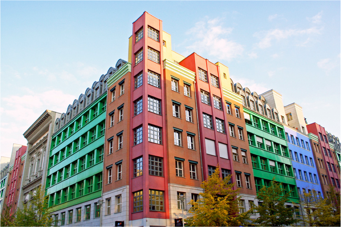 HISTORIA DEL ARTE: LA PARTE POR EL TODO: ALDO ROSSI