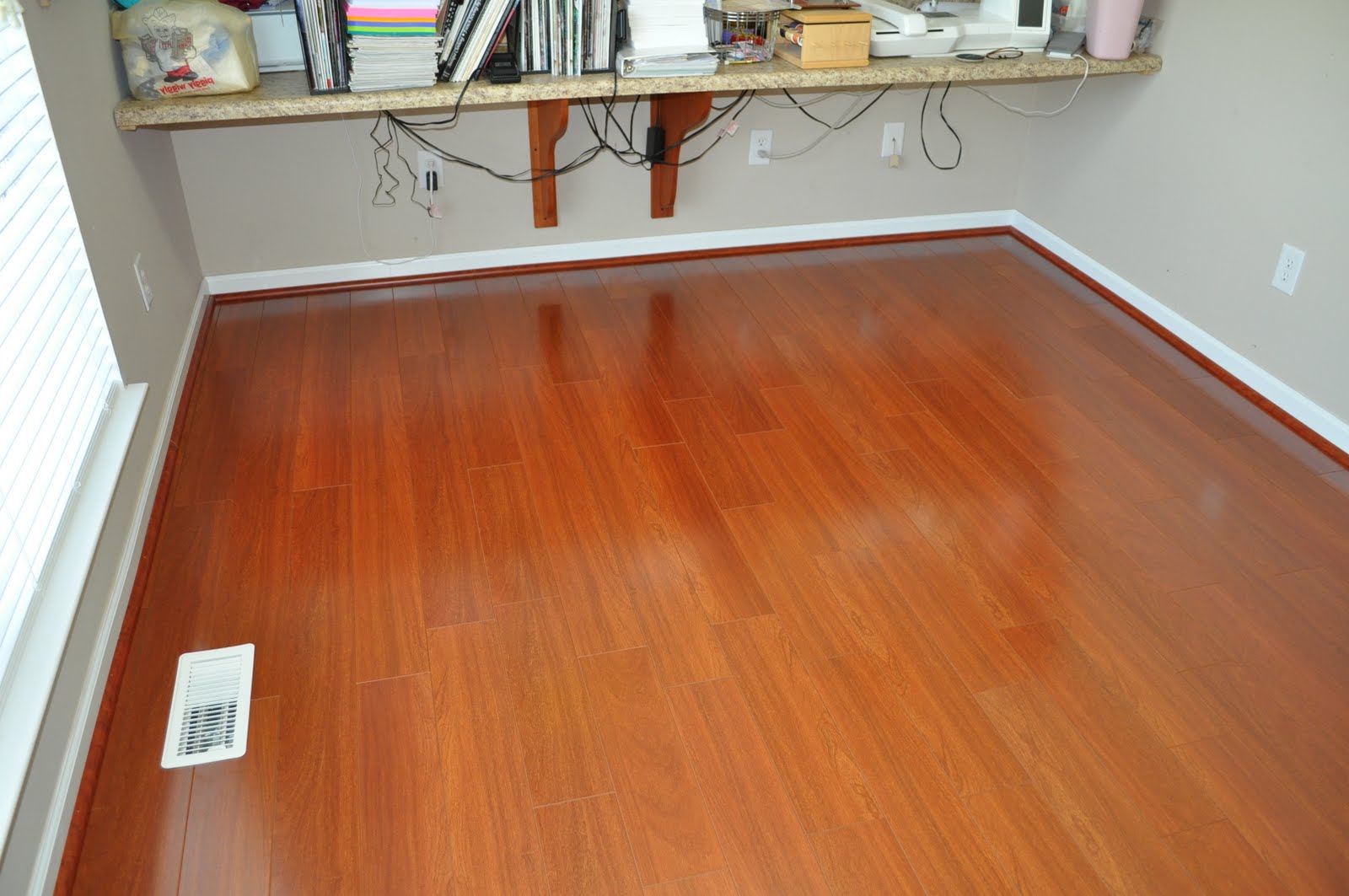 Sewing, Playing and Loving!: sewing room flooring