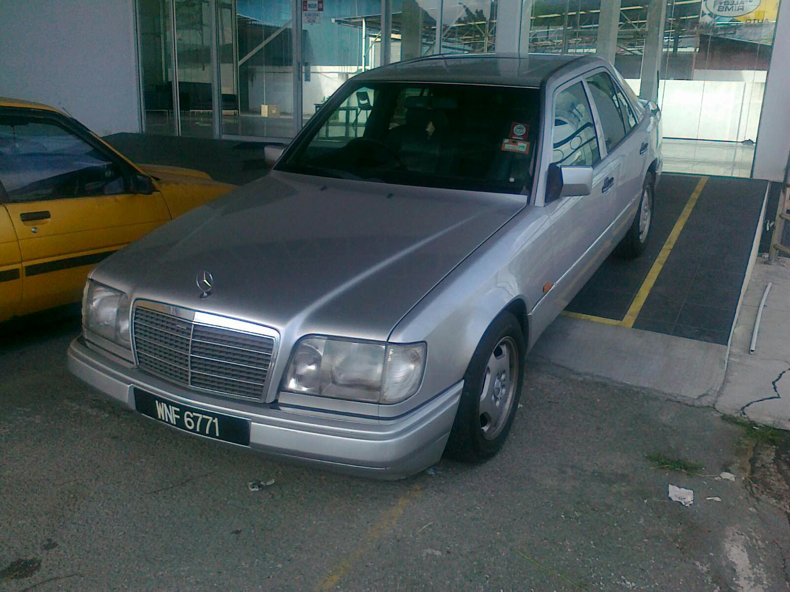 USED CAR : JANGGUT`S GALLERY: Merz Benz 230E 1992/1995