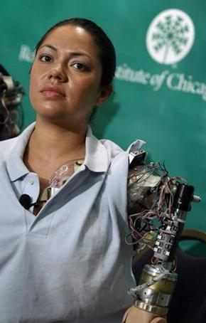 Claudia Mitchell 25 ετών, πρώην πεζοναύτης. - Η ΔΙΑΔΡΟΜΗ