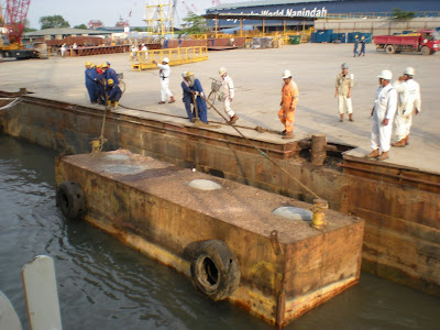 Naga 2: Rig Moving from Graha to Nanindah Shipyard, 14th July 2009
