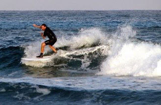 Island Hoppers: The only surf spot in Belize