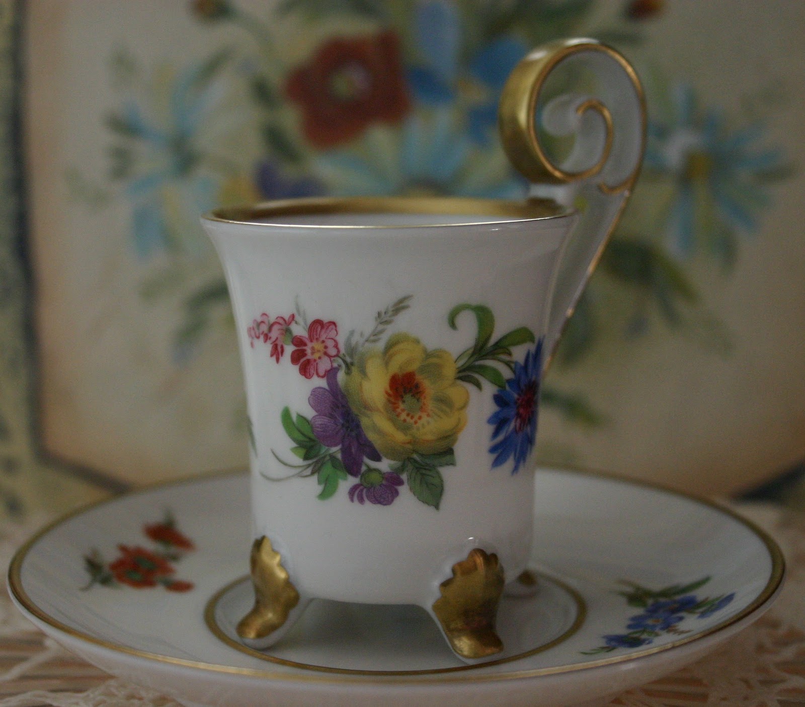 Home is Where the Heart is: ~Part Two 3 legged Tea Cups~