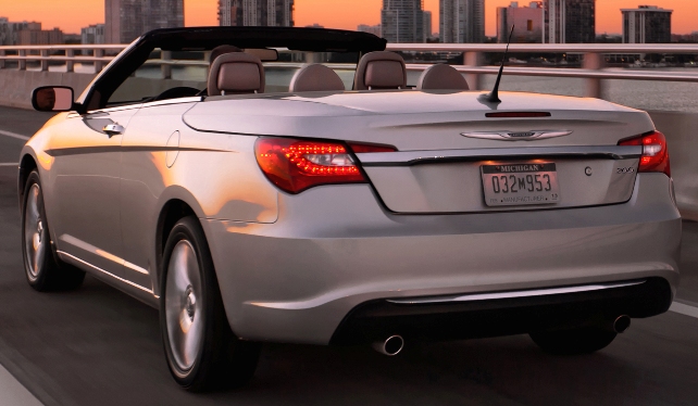 Saxton On Cars: Chrysler 200 Convertible: Retractable Hard Top Or Cloth ...