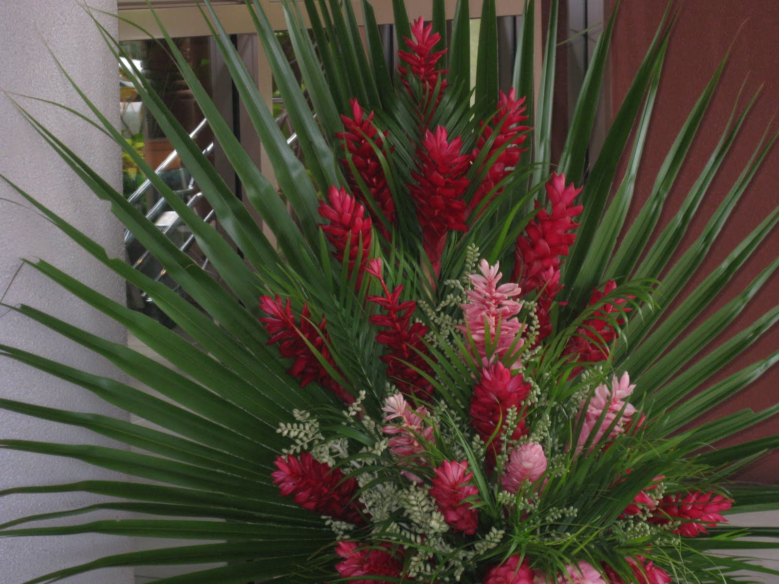 Mission and beyond: Falesa (chapels)