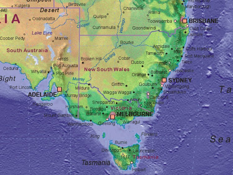 Sarah und Franzi: Herzlich Willkommen! Welcome! Bienvenido! Bienvenue!