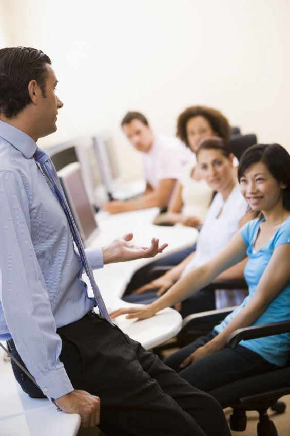 YEAR UP: TUITION FREE TRAINING PROGRAM FOR YOUNG ADULTS ~ Re-thinking ...