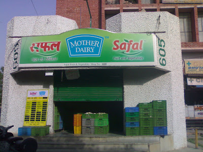 Delhi Photo Diary: Safal, Mother Dairy