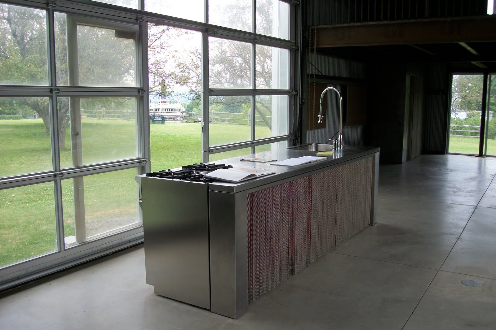 the patina of a life expressed...: VT Tour ~ Part II ...the arts