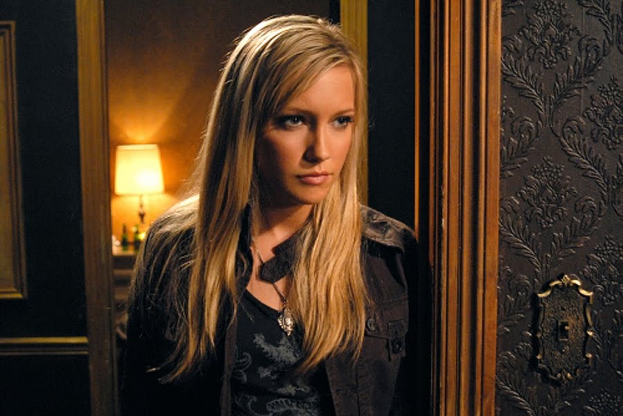 SUPERNATURAL: WINCHESTER HUNTERS: Personaje Ruby (Demonios)