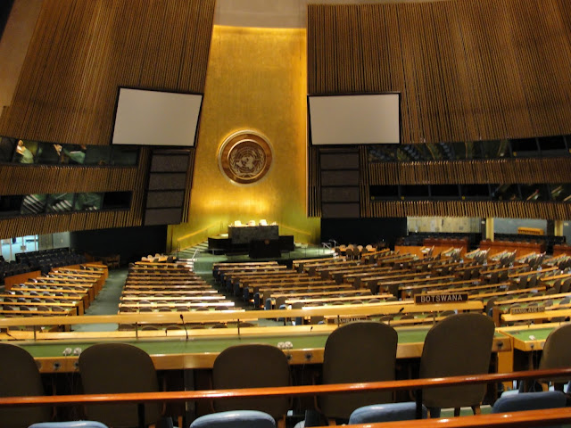 En Barcelona...: La ONU en un día gris y despedida