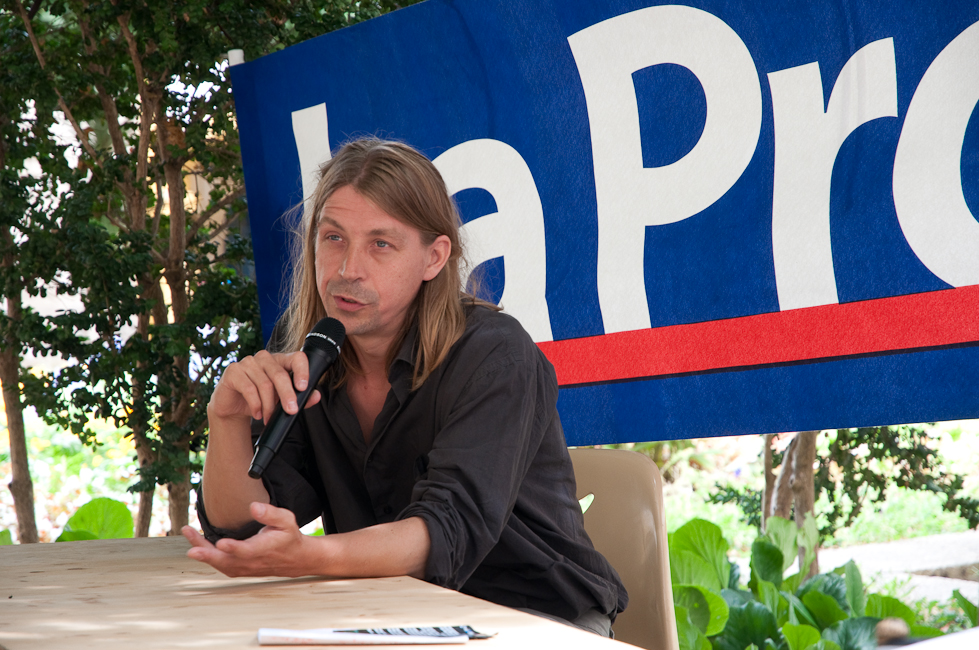 Arelate- Photographies par Guillaume Bonfils: Durant la semaine