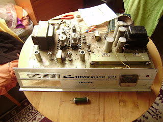 PCR Guitar Tech: Teisco Checkmate 100