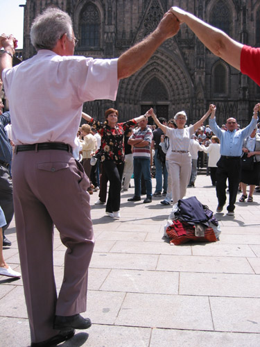 BeyondThePale: La Sardana