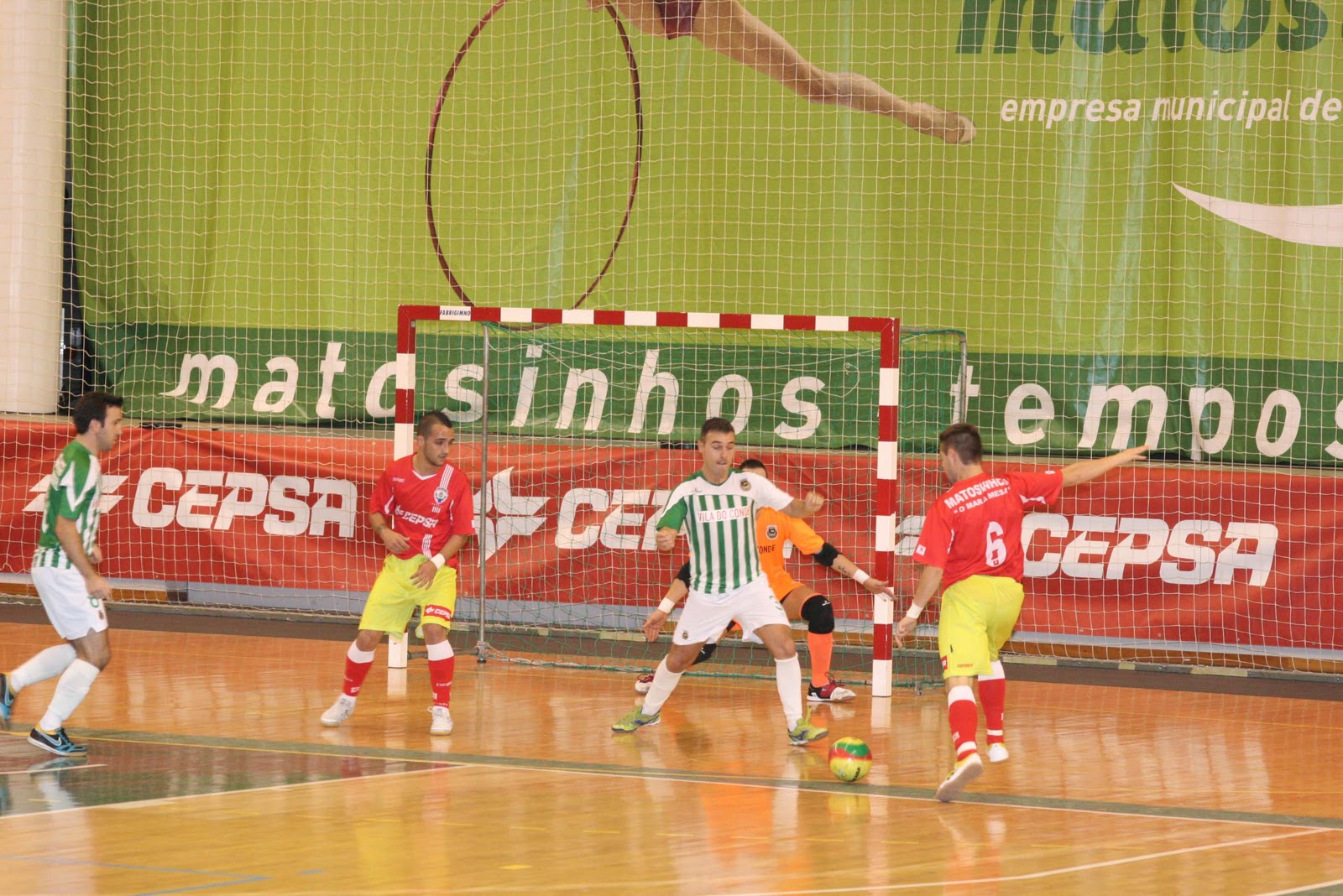 AR Freixieiro Futsal: Freixieiro dá a volta no final