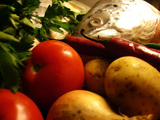 libyan food: Libyan Couscous with Fish: Kusksi bil Hoot كسكس بالسمك على ...