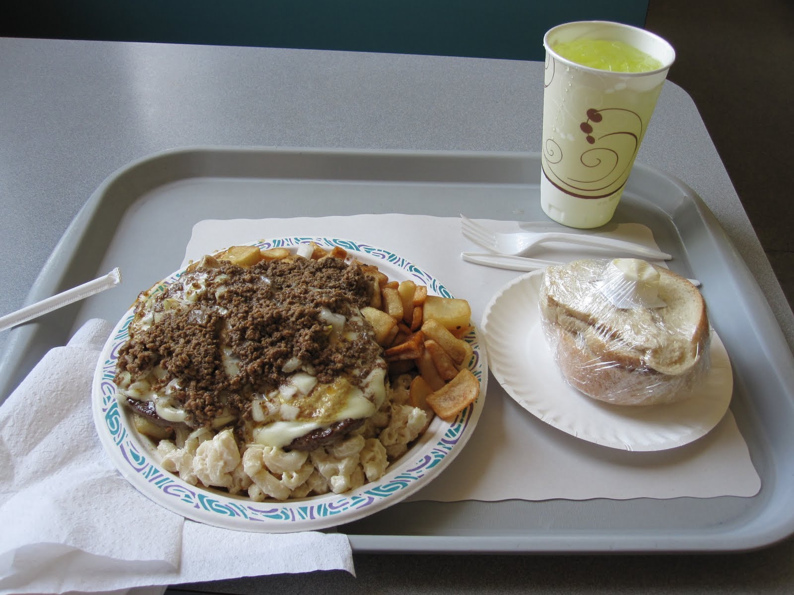 What is Alan Eating: Nick Tahou Hots - May 25, 2010