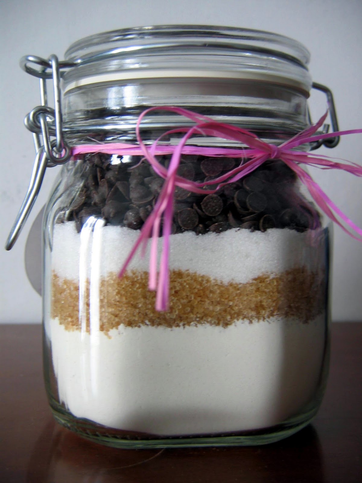 A taste of my life: Chocolate chip cookies in a jar