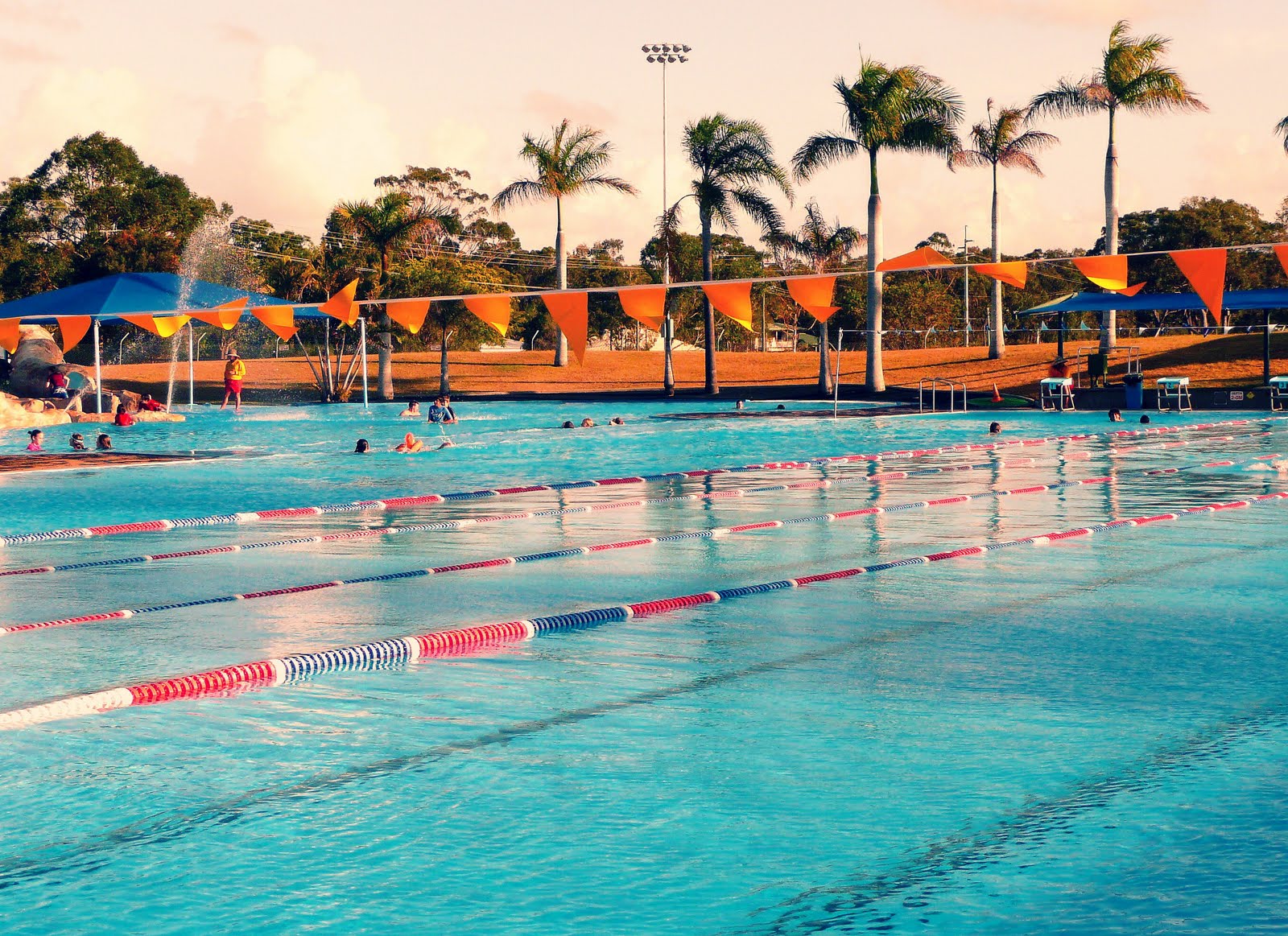 Just looking, thanks ...: Summer at the Bay: swimming pool