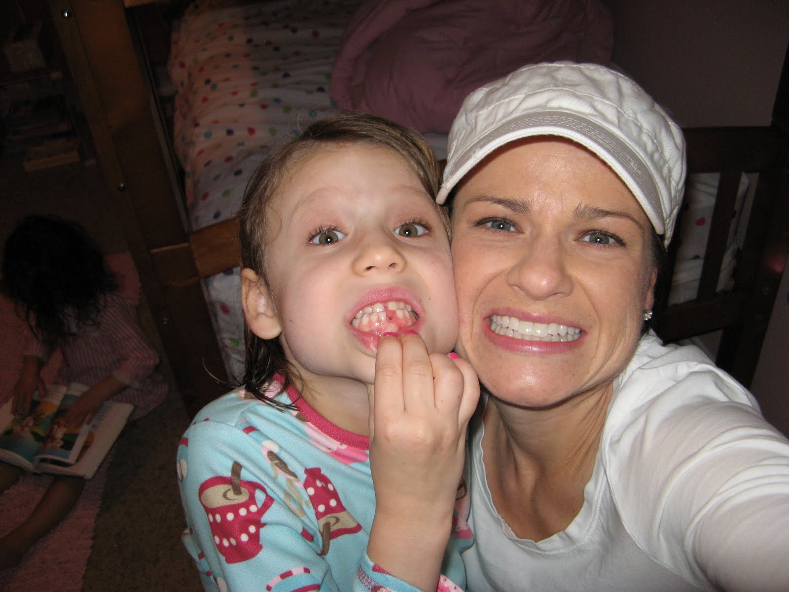 How to make a strong toothpick tower. diydoorsdirect co uk buzzes ...