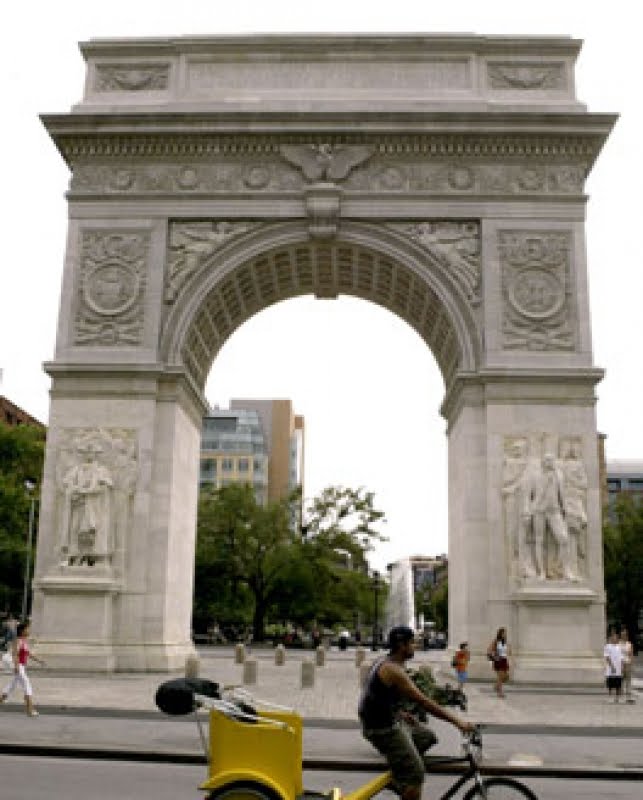 New York City: Washington Square Park