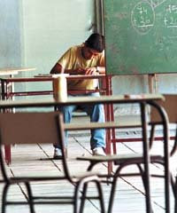 REFLEXIÓN ACERCA DE LA EDUCACIÓN: LA DESERSIÓN Y REPROBACIÓN ESCOLAR EN ...