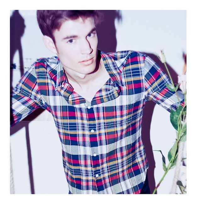 shirt or skirt?: AUSTERE LOOK