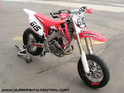 Supermoto Central - 100% Supermoto
