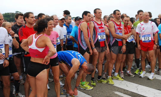 Plouigneau Oxygène: 20 km de la Côte de Granit Rose. Ruben Idongo au ...