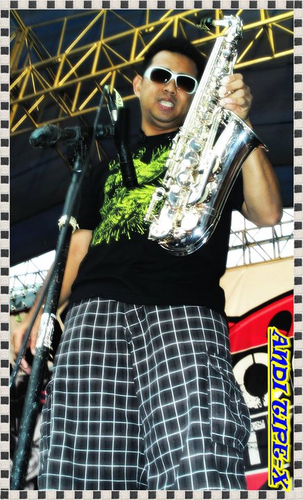 Tipe-x is the best: PERSONIL Tipe-X