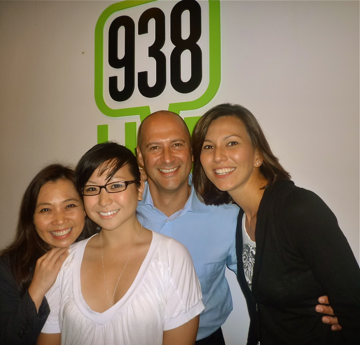 The Living Room: Experiencing Dili in Running Shoes