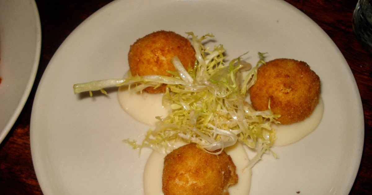 YourVicariousExperience: Pipa: tapas y mas