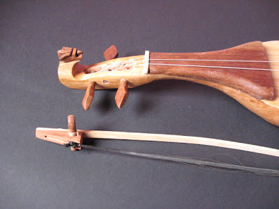 Barro e Cordas: Rabeca Medieval de dezembro de 2009